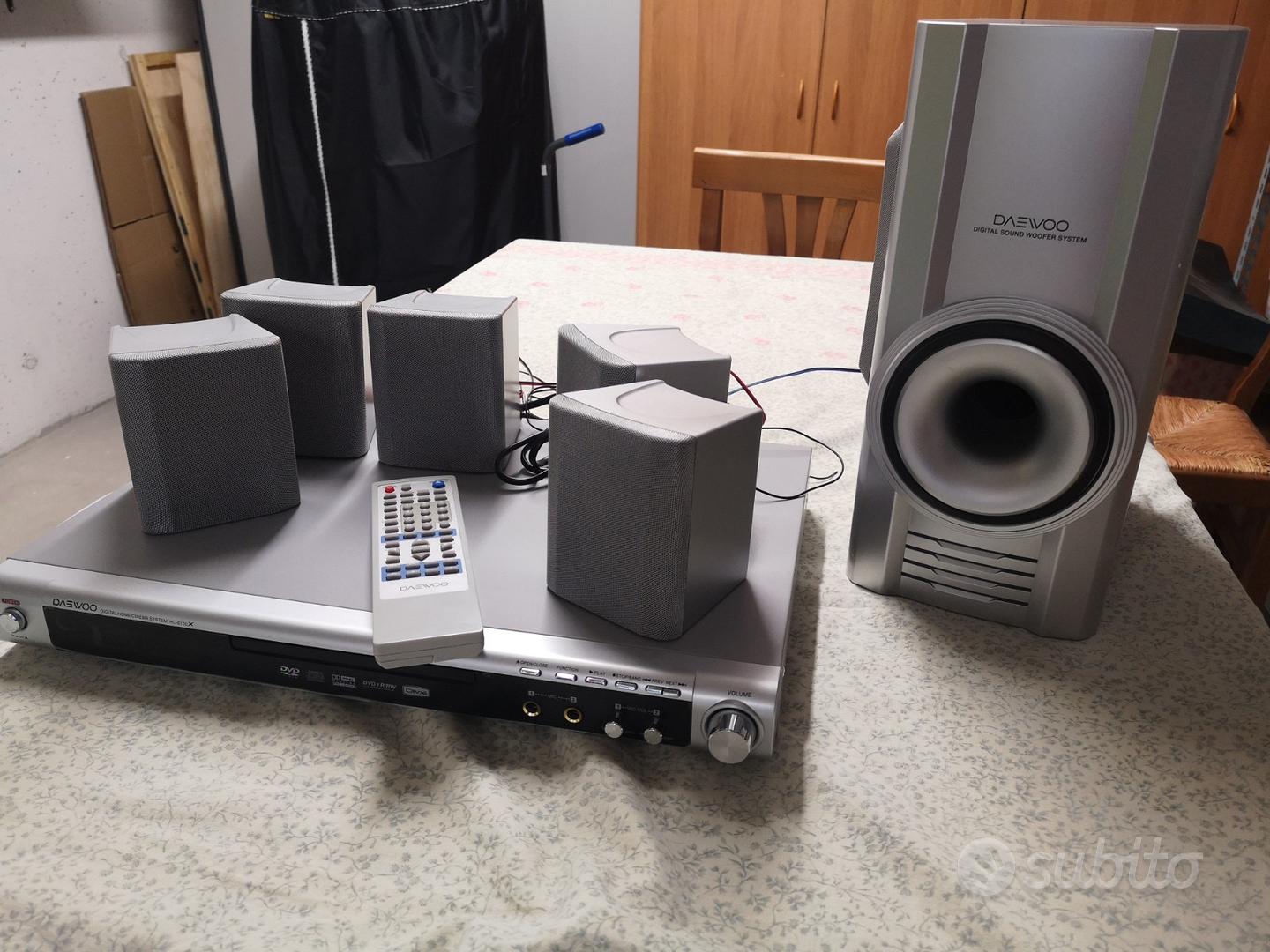 Daewoo digital sound woofer system - Audio/Video In vendita a Varese