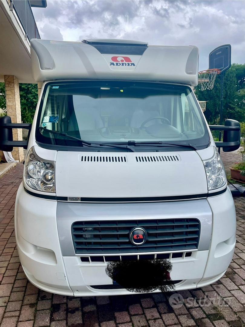 Adria Matrix axcess m680sp - Caravan e Camper In vendita a Vicenza