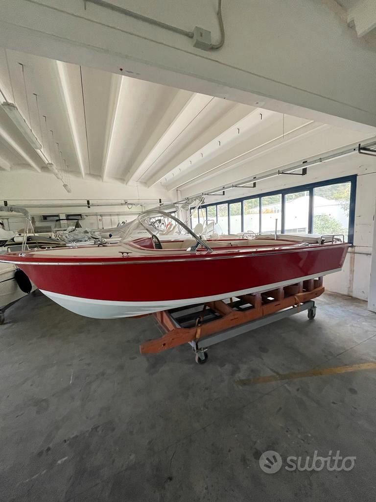 Subito - NEOMARINE S.R.L. - Solcio Super Tempest d'epoca - Nautica In ...