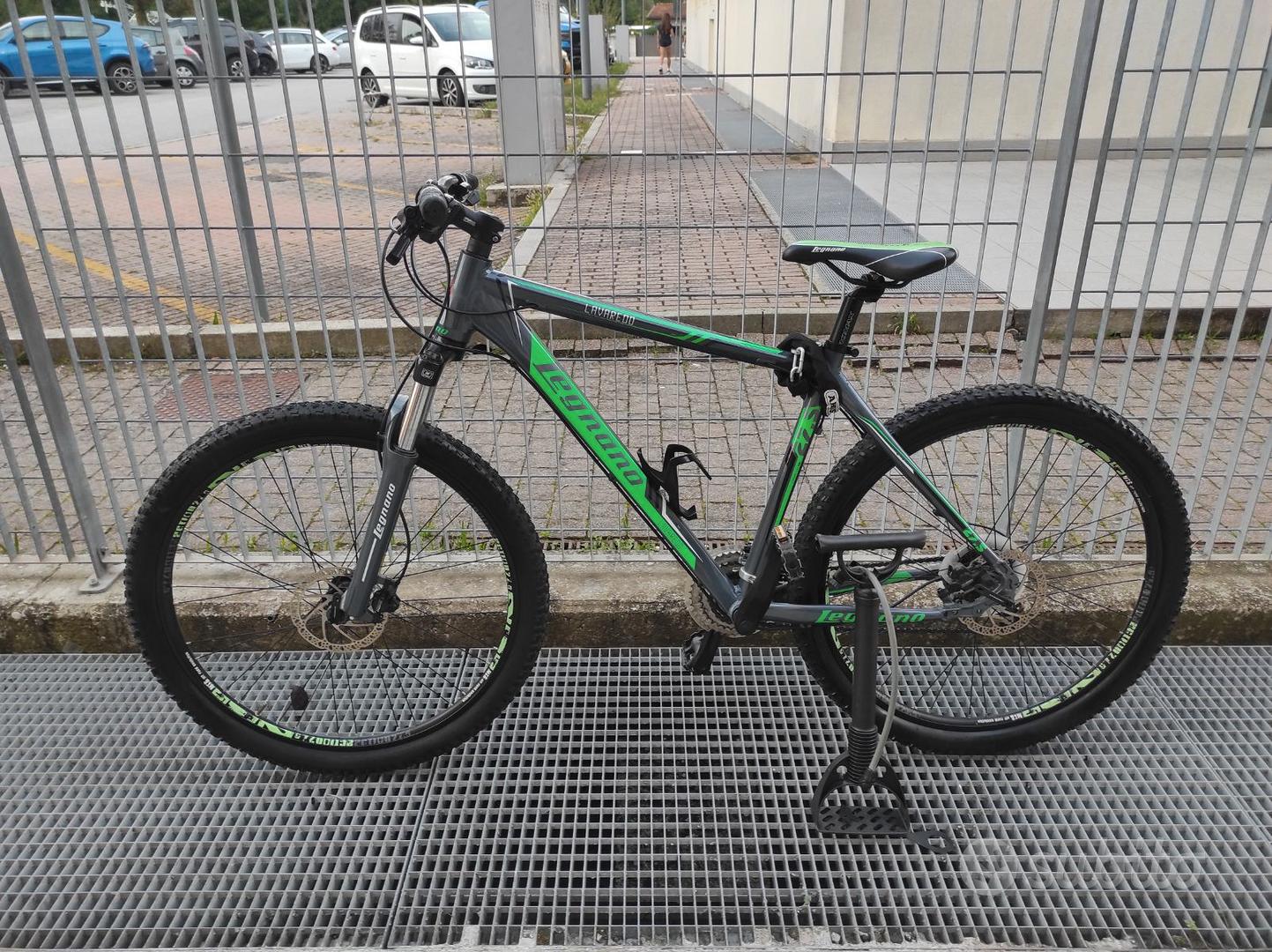 Mountain bike Legnano Lavaredo 27,5 verde nero - Biciclette In vendita a Venezia