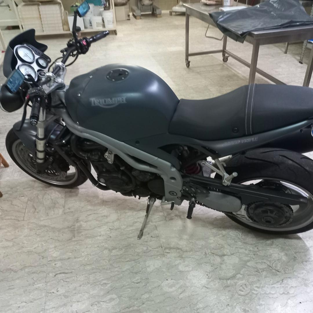 Triumph Speed Triple - 2001 - Moto e Scooter In vendita a Oristano