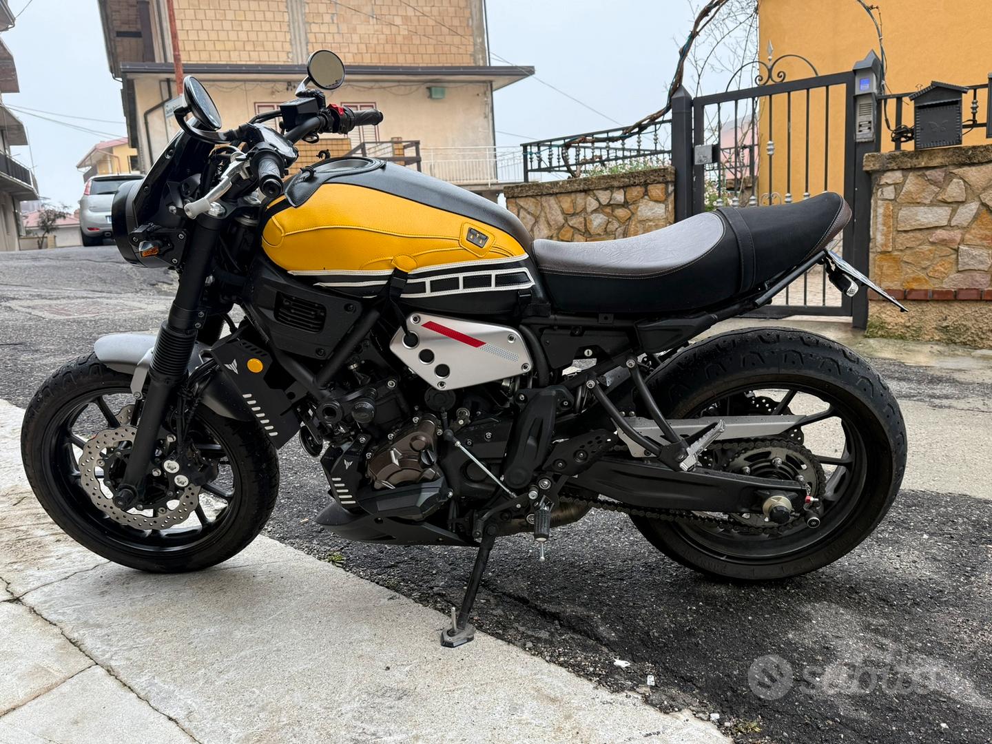 Yamaha xsr 700 - Moto e Scooter In vendita a Crotone