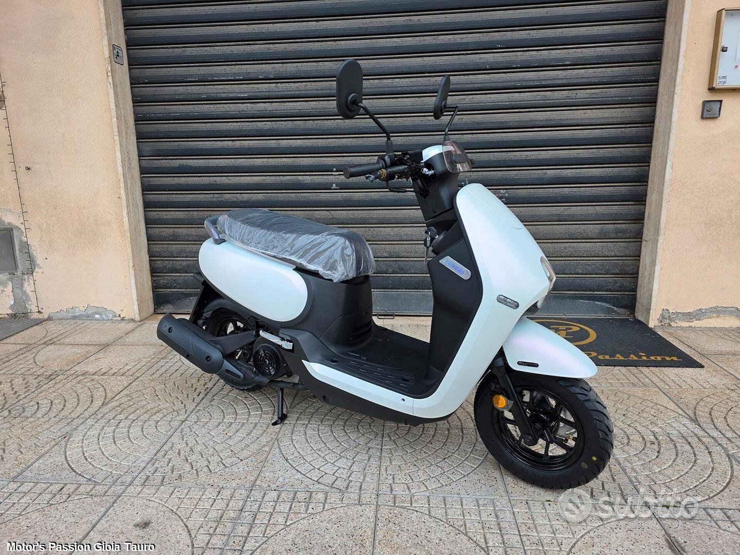 Subito - MOTOR'S PASSION GIOIA TAURO - SYM Colibrì 125 CBS E5+ Bianco ...