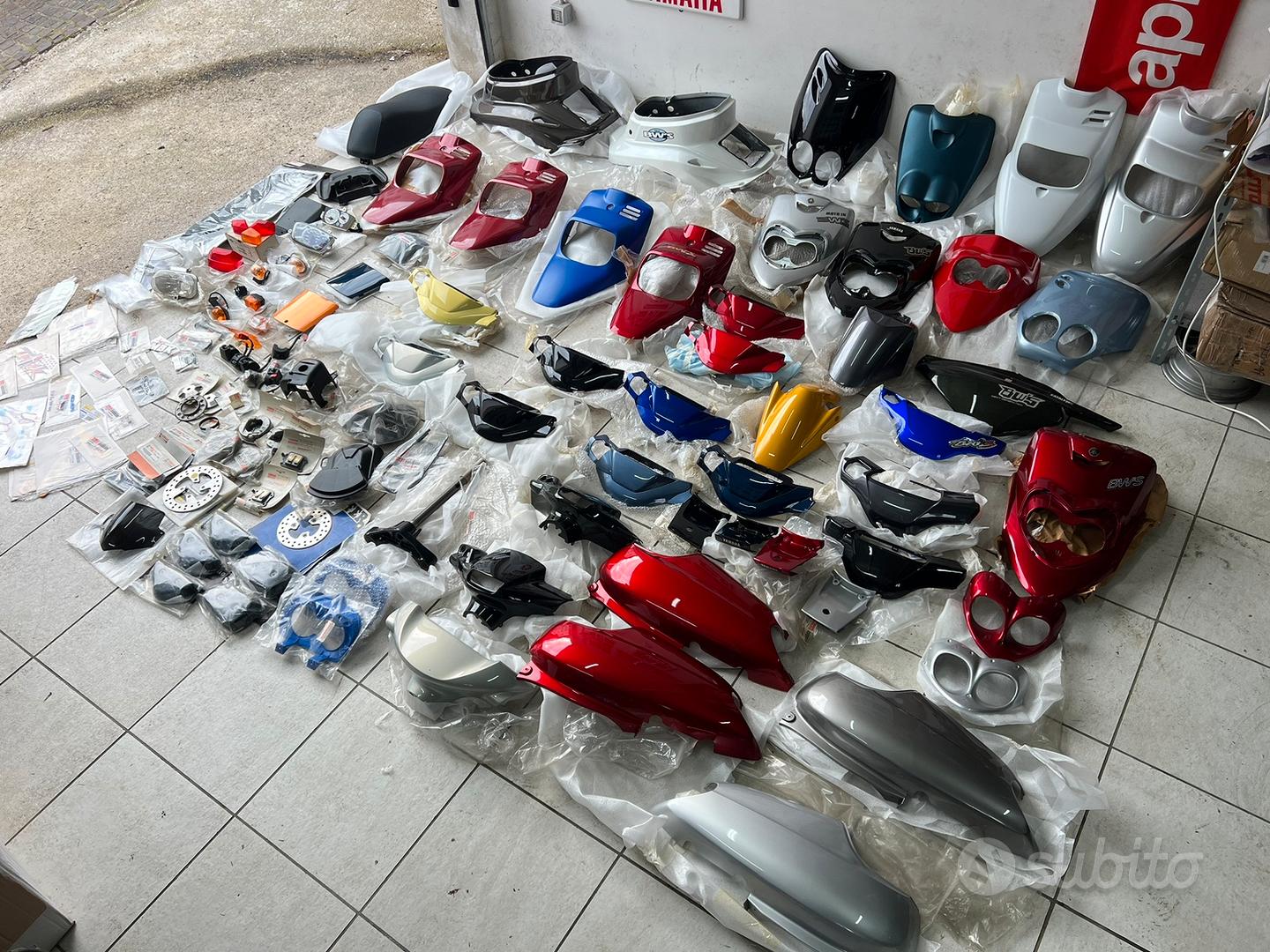 Ricambi Yamaha/Mbk Booster/Aerox/ e altri Modelli - Accessori Moto In ...