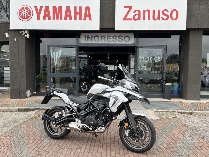 Subito - Zanuso srl Conc. Yamaha - Benelli TRK 502 Pochi km anche ...