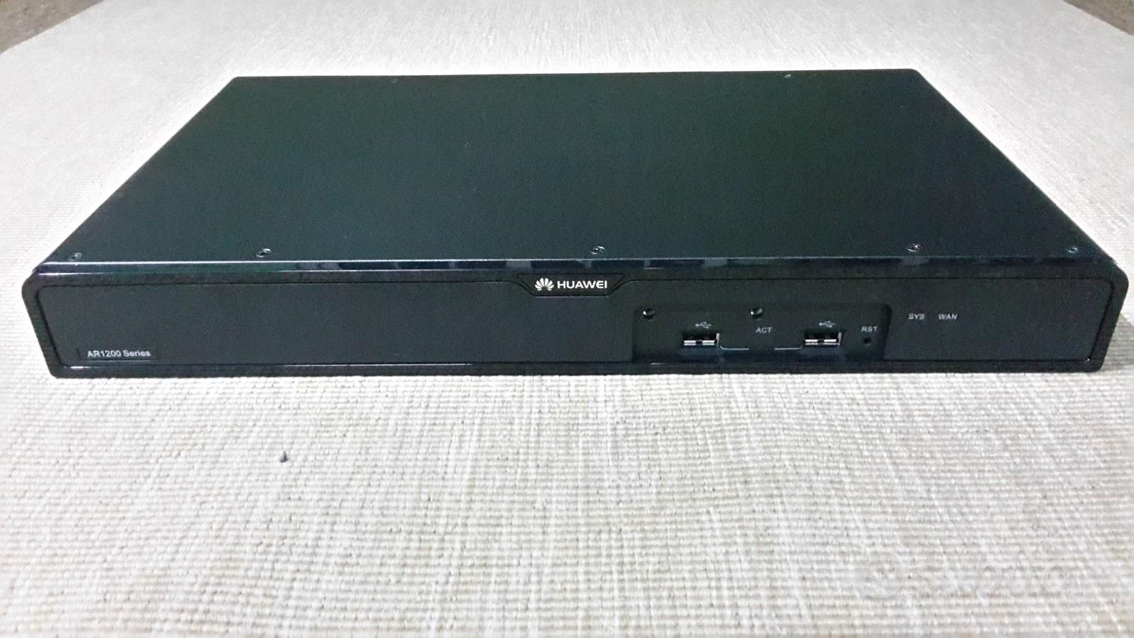 HUAWEI - access router AR1220 - Informatica In vendita a Teramo