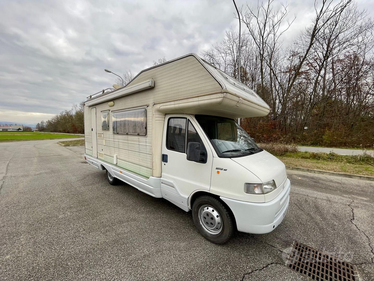 Ci riviera gt del 1997 - Caravan e Camper In vendita a Novara