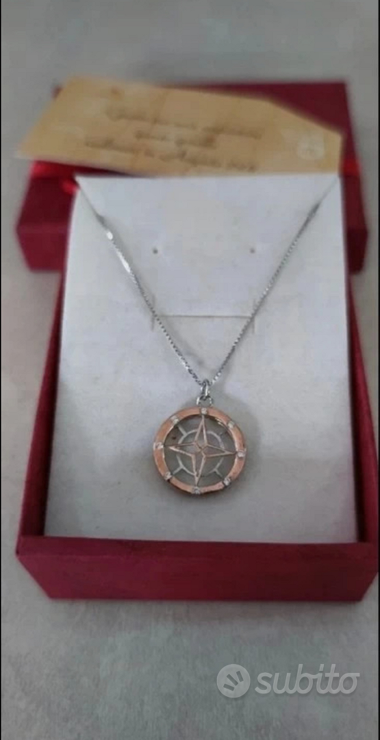 Collana in argento con ciondolo rosa dei venti - Abbigliamento e ...