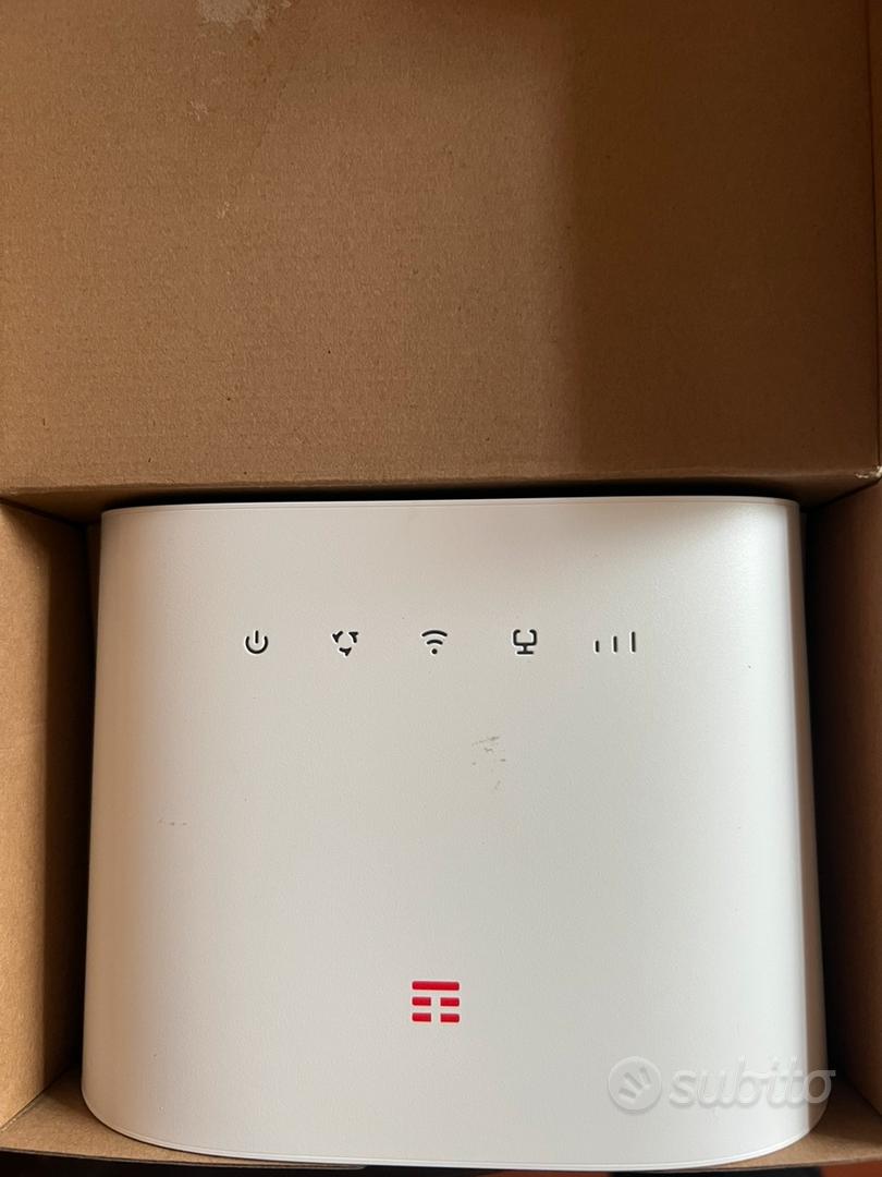 Modem router fwa 4g INCLUSA SIM - Informatica In vendita a Salerno