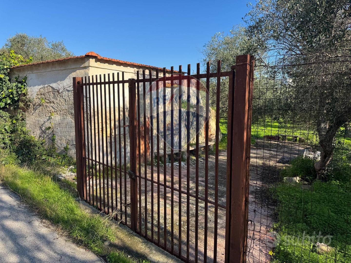 Subito - RE/MAX STELLA POLARE - Villa singola - Bari - Ville singole e ...