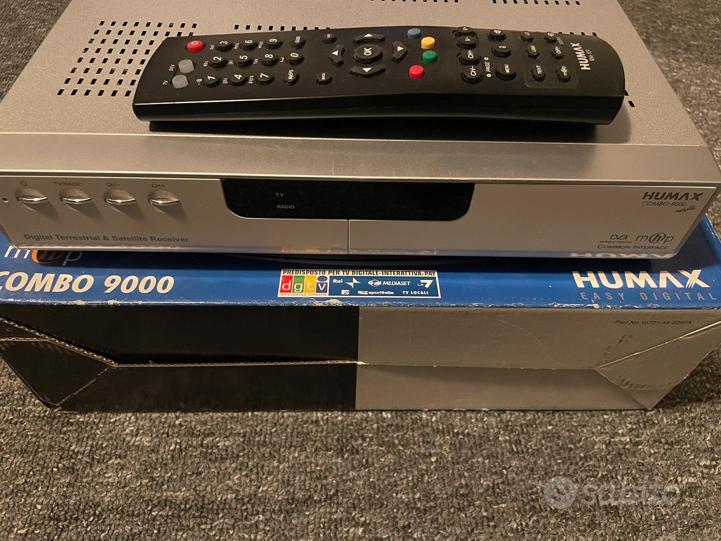 Decoder satellitare HUMAX COMBO 9000 - Audio/Video In vendita a Bologna