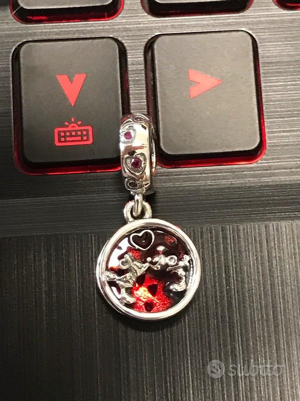 Charm Pandora Disney Amore e Baci MicKey e Minnie - Abbigliamento e ...