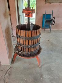 Torchio e macchina per uva - Giardino e Fai da te In vendita a Padova