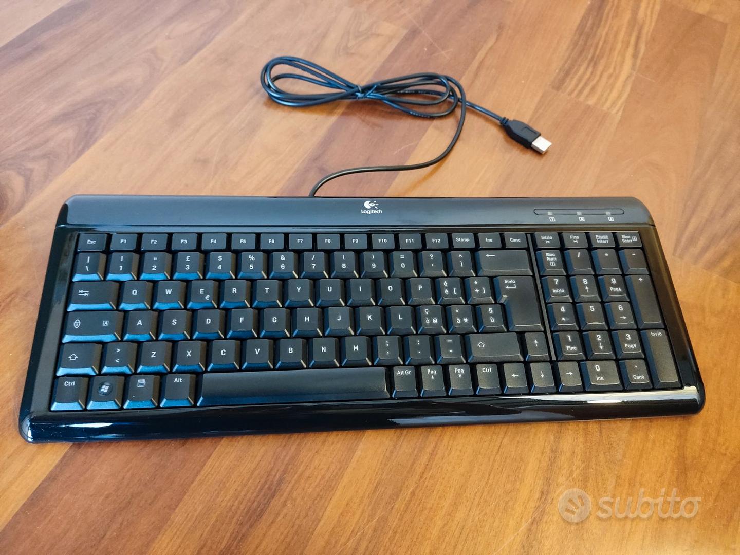 Logitech Ultra-Flat Keyboard (Layout Italiano QWER - Informatica In ...