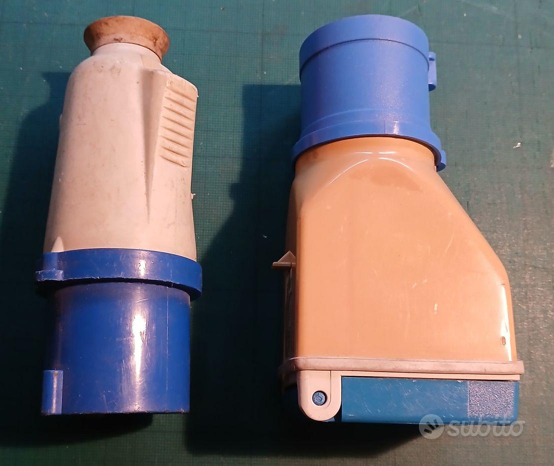 Lotto prese CEE 230V - Giardino e Fai da te In vendita a Reggio Emilia