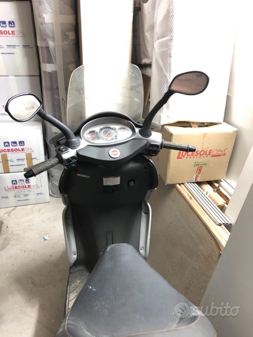 Aprilia Leonardo 125 - 2003 - Moto e Scooter In vendita a Ancona