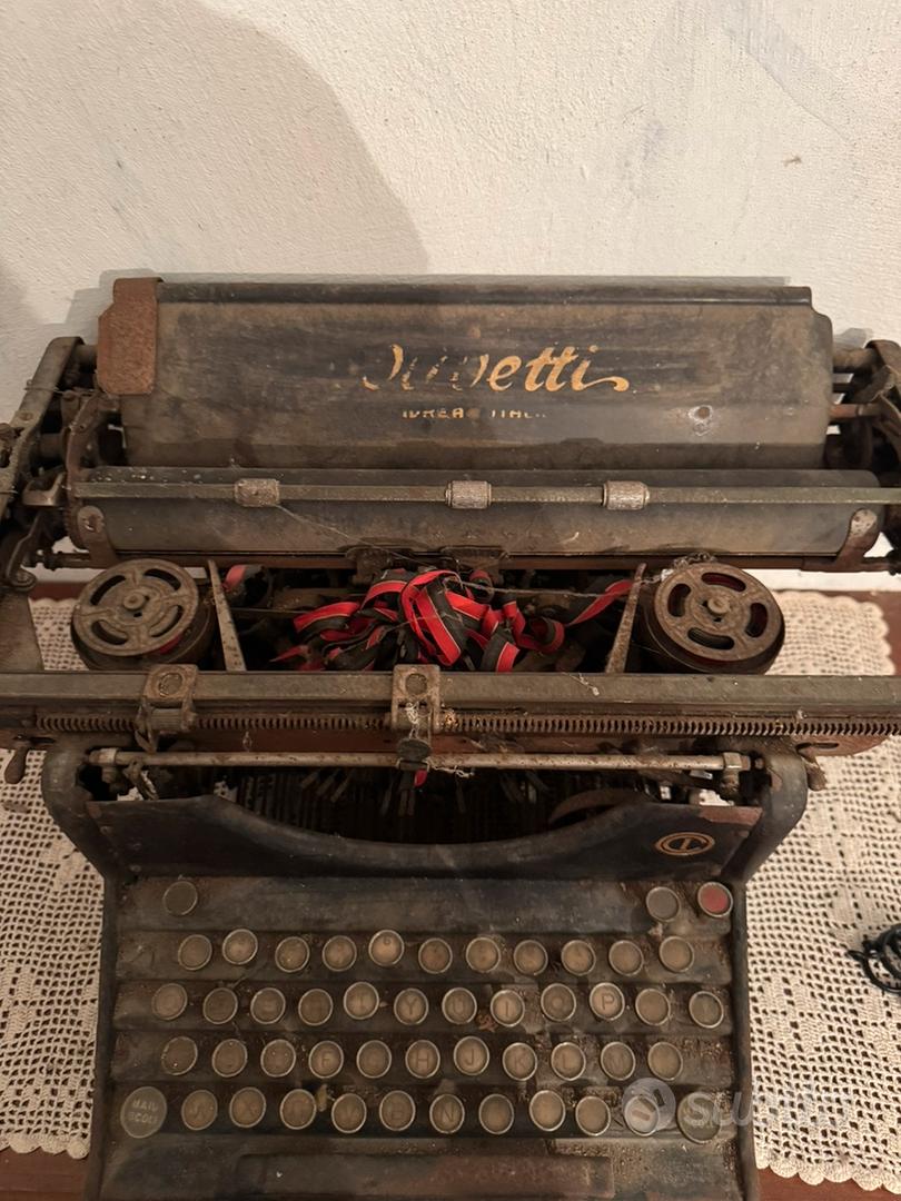 macchina da scrivere - Collezionismo In vendita a Asti