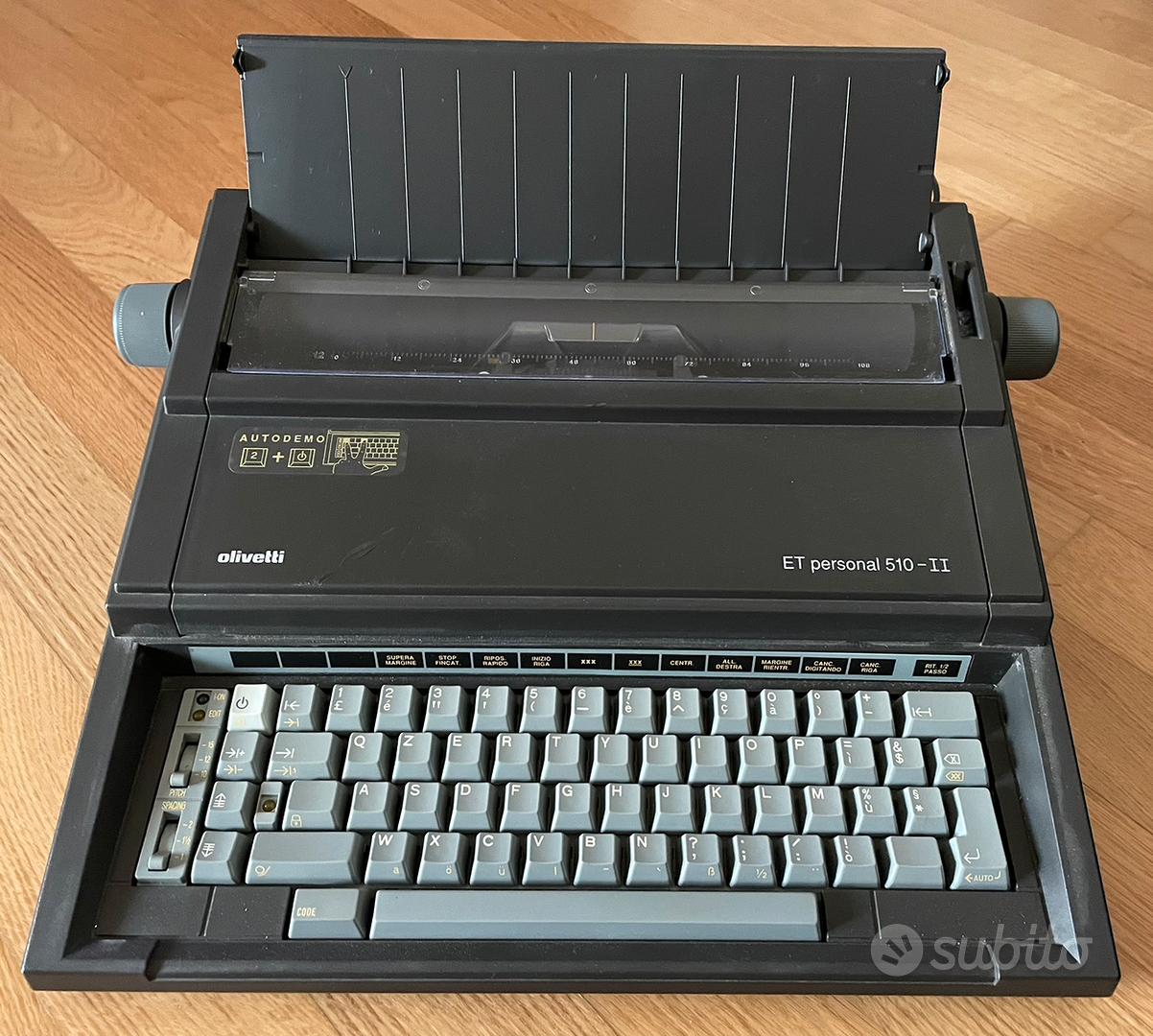 Macchina da scrivere elettrica Olivetti - Collezionismo In vendita a Bari