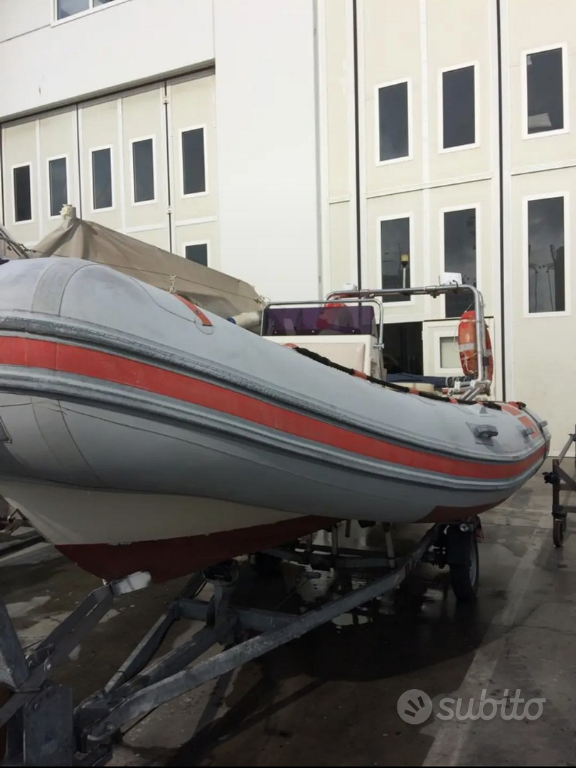 GOMMONE BSC con CARRELLO OMOLOGATO - Nautica In vendita a Savona