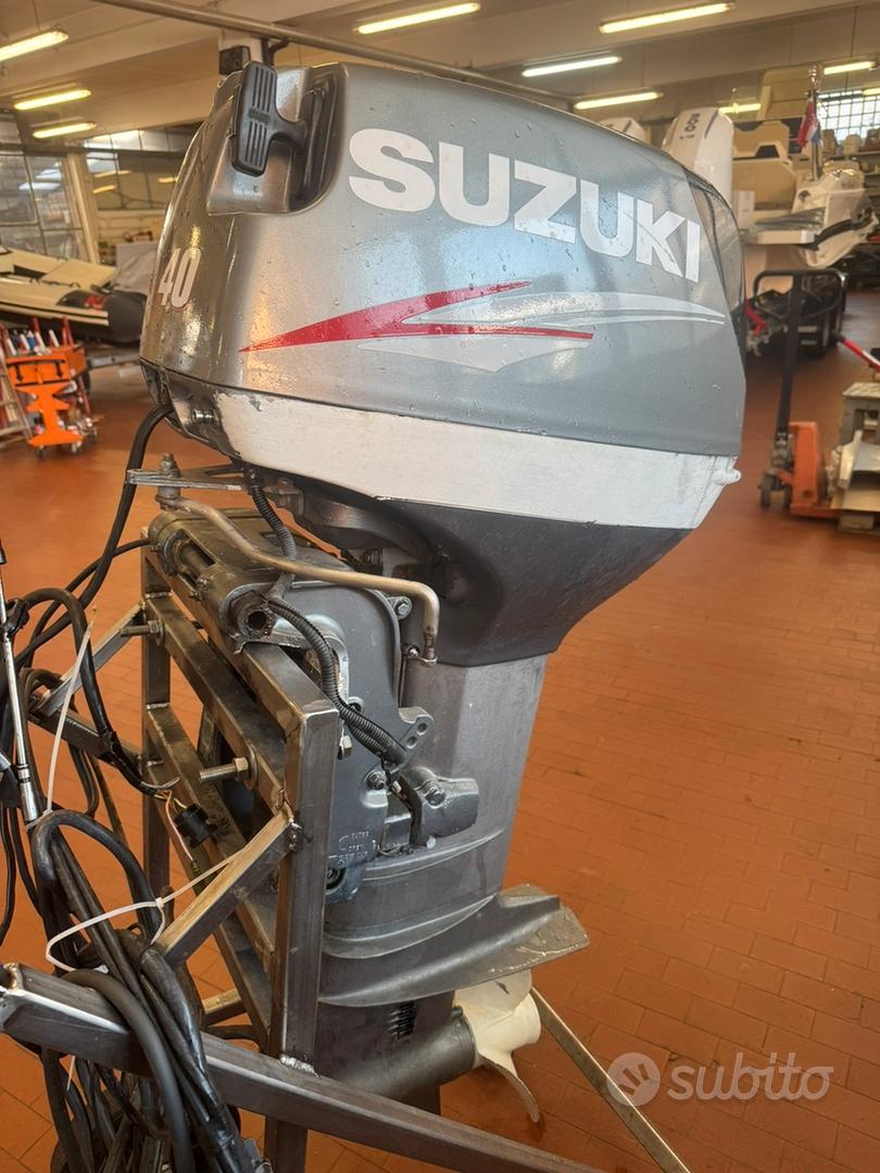 Motore Suzuki 40cv 2t - Nautica In vendita a Milano