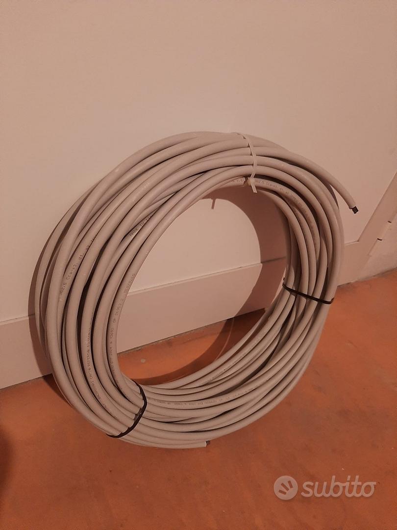 Cavo elettrico 3x2.5 per esterno mt 34 dopp.guaina - Giardino e Fai da te In vendita a Teramo