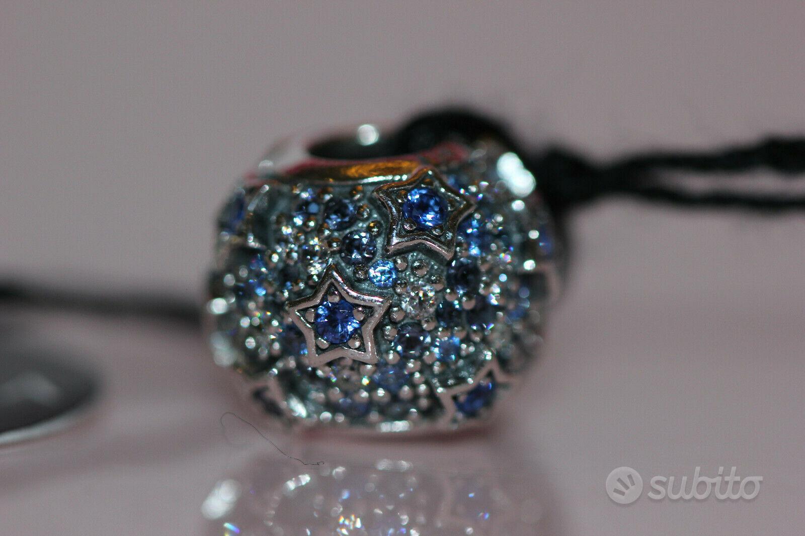 PANDORA Charm con pavé Splendide stelle 798467C01 - Abbigliamento e ...