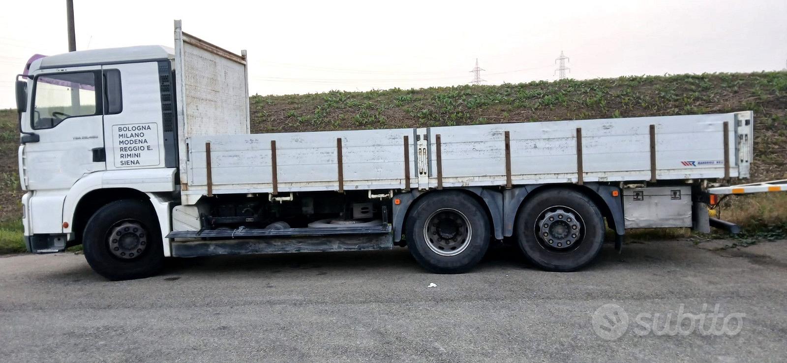 Motrice pianale MAN TGA 26.460 - Veicoli commerciali In vendita a Verona