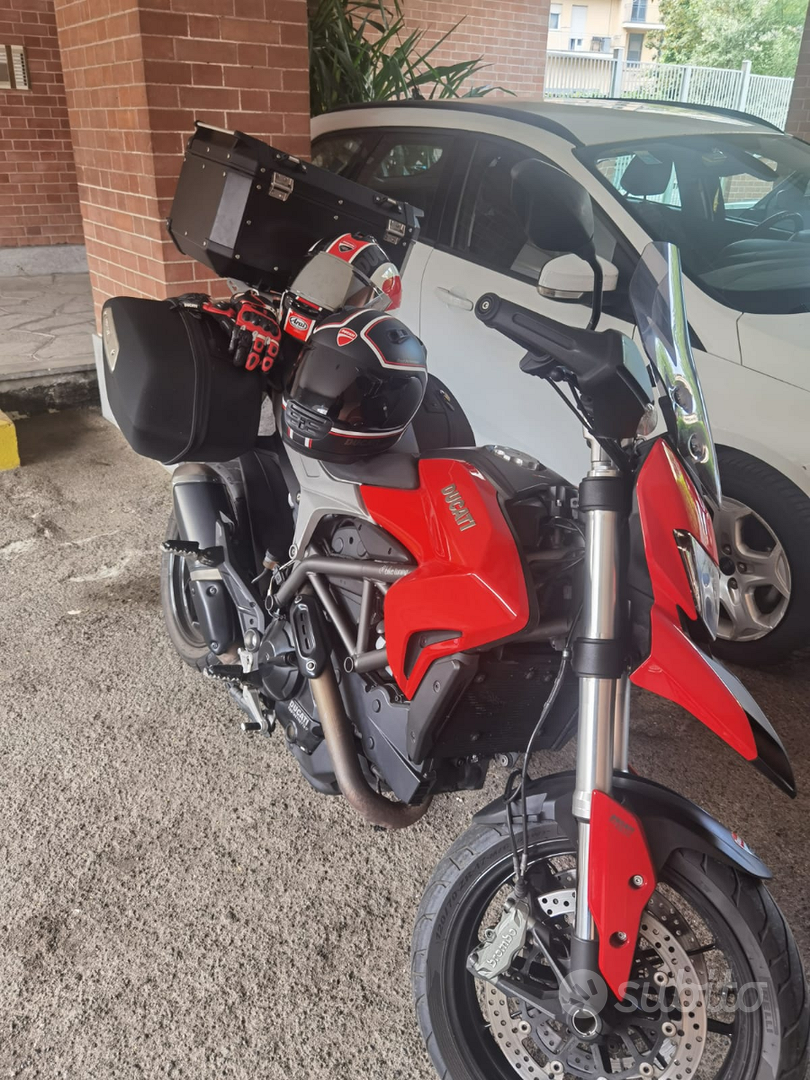 Ducati Hyperstrada 821 super accessoriata - Moto e Scooter In vendita a ...