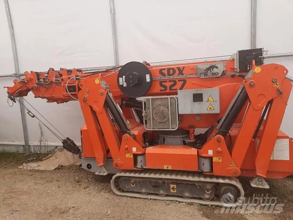 Mini gru Jekko SPX 527 - Veicoli commerciali In vendita a Treviso