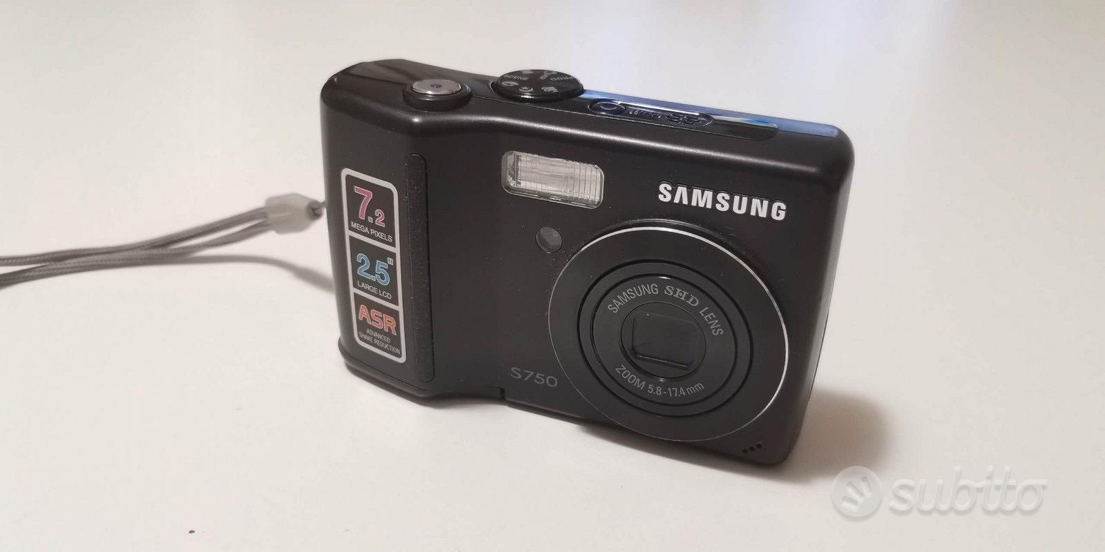 Samsung S750 - Fotografia In vendita a Como