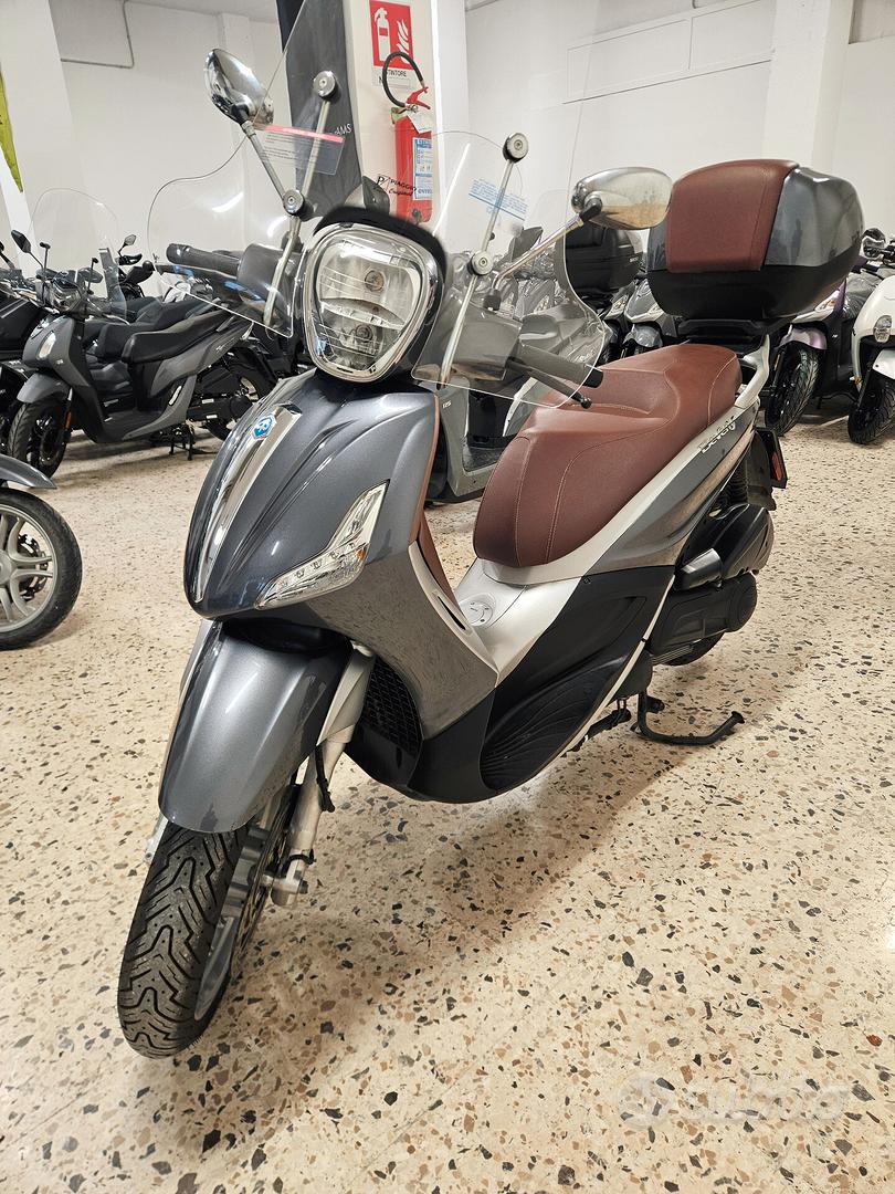 Subito - TRIVELLONE MOTORS Sas - Piaggio Beverly 300 i.e. Abs - Tcs - Moto e Scooter In vendita ...