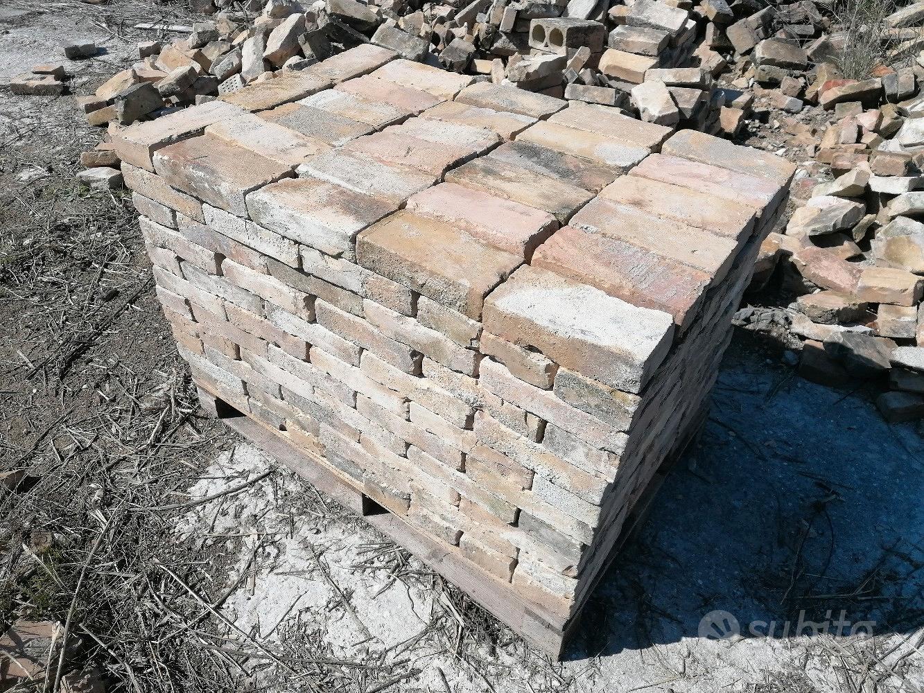 MATTONI USATI - Giardino e Fai da te In vendita a Chieti