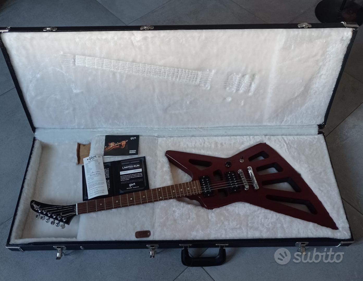 Chitarra GIBSON Explorer Holy n.55 di 350 al mondo - Strumenti Musicali ...