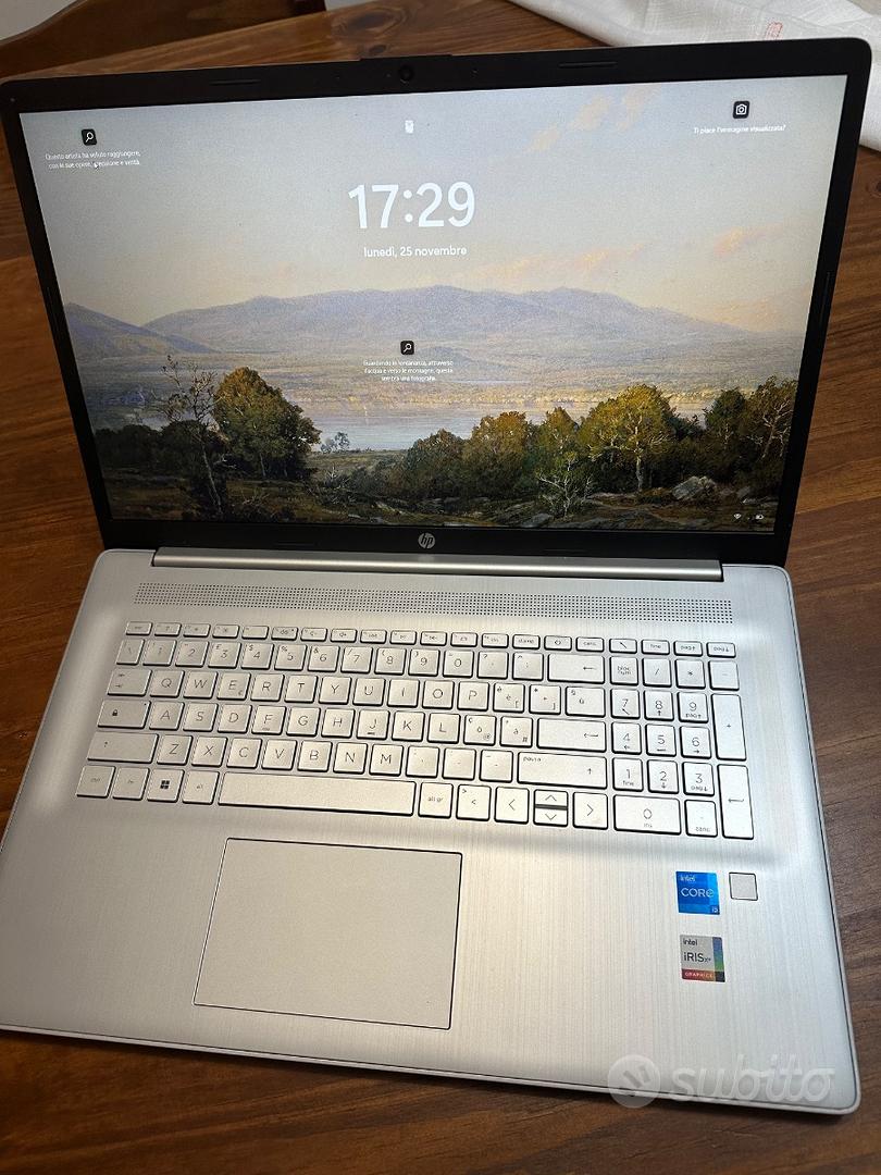 Portatile HP Laptop 17 - Intel Core i5 di 12 Gen. - Informatica In ...