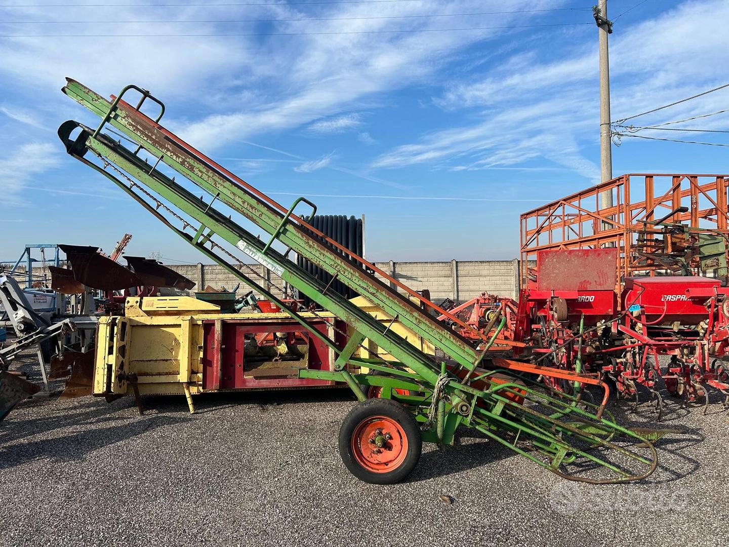 Subito - BA.GI.SRL - Nastro elevatore per balline di fieno marca Guares - Veicoli commerciali In ...