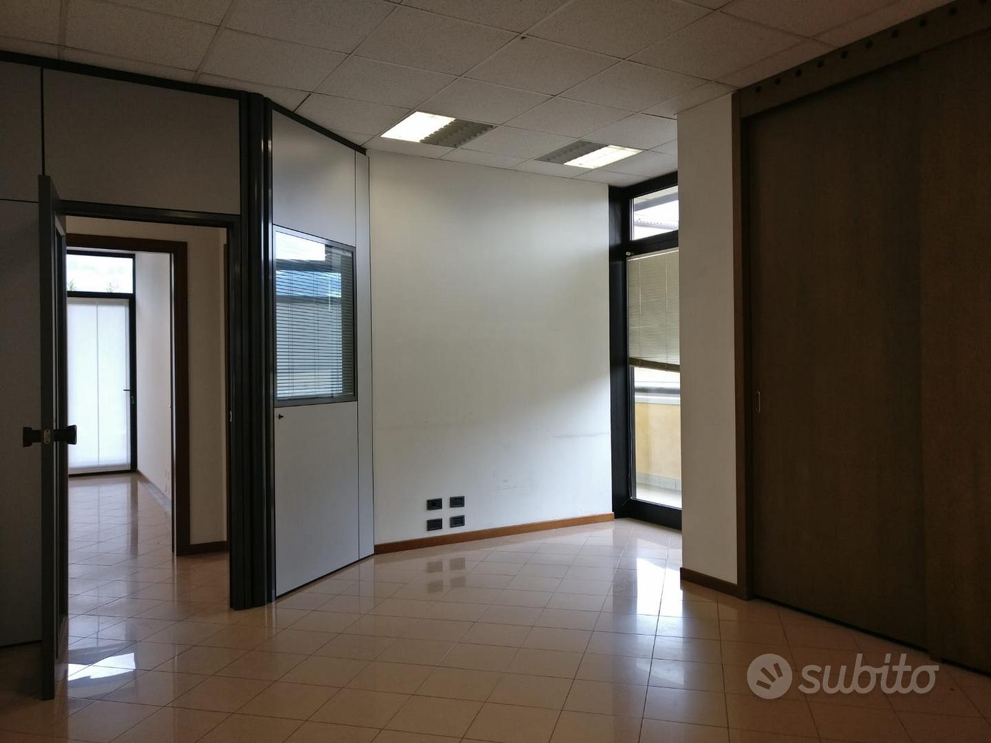 Porta divisoria componibile alluminio - Arredamento e Casalinghi In ...