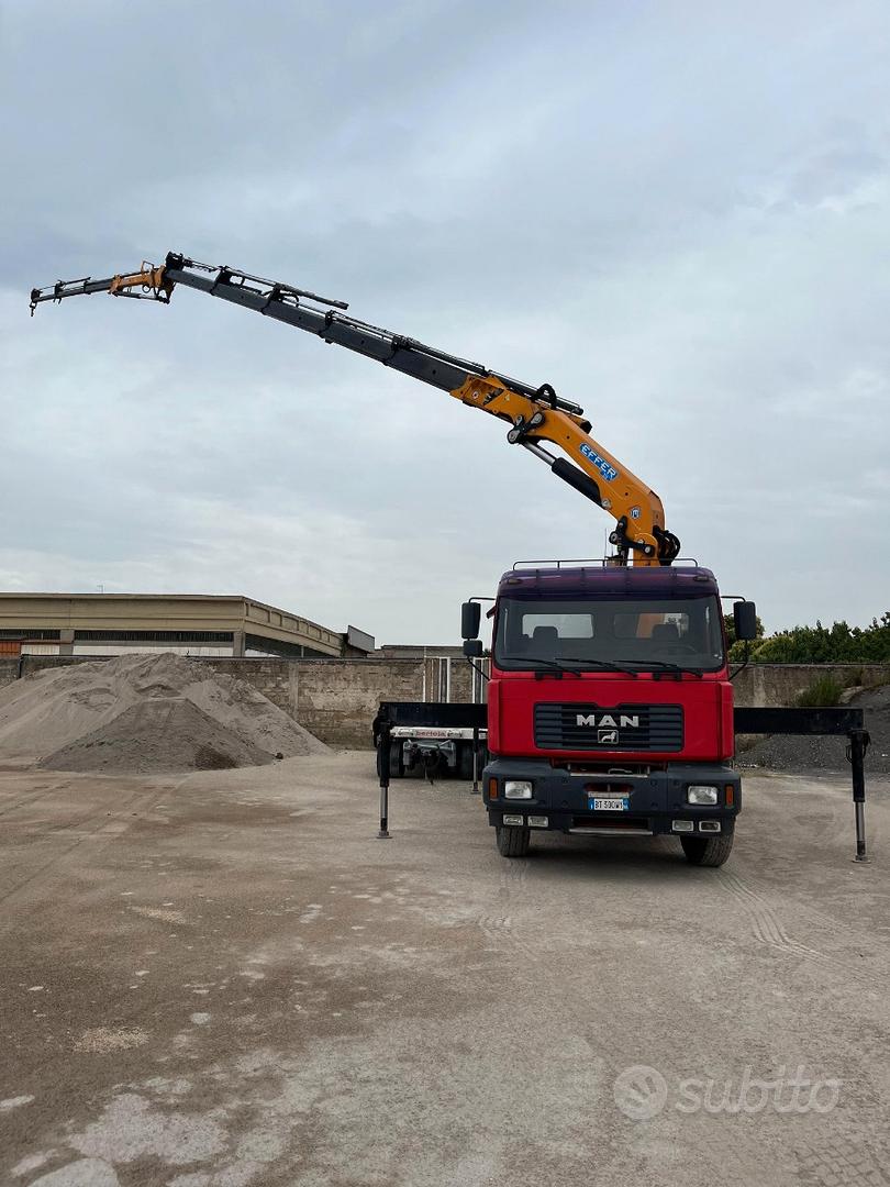 Autocarro non 414 con gru effer 315 con ralla - Veicoli commerciali In ...