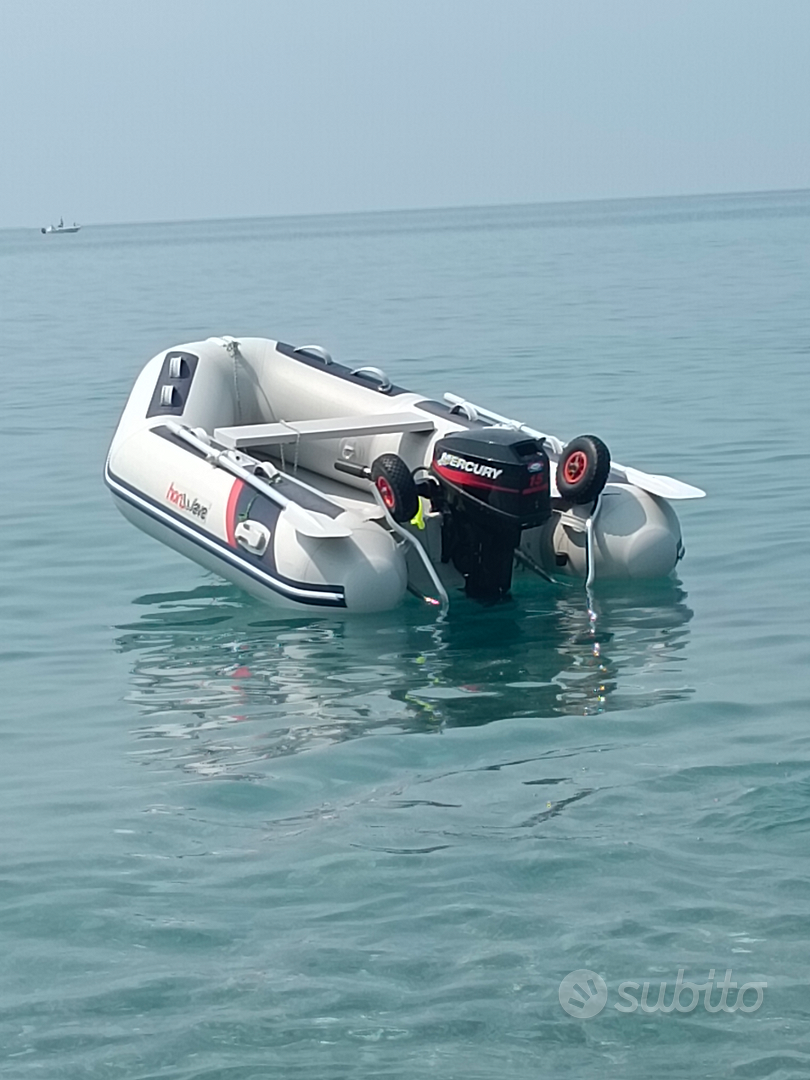 Gommone e motore - Nautica In vendita a Cosenza