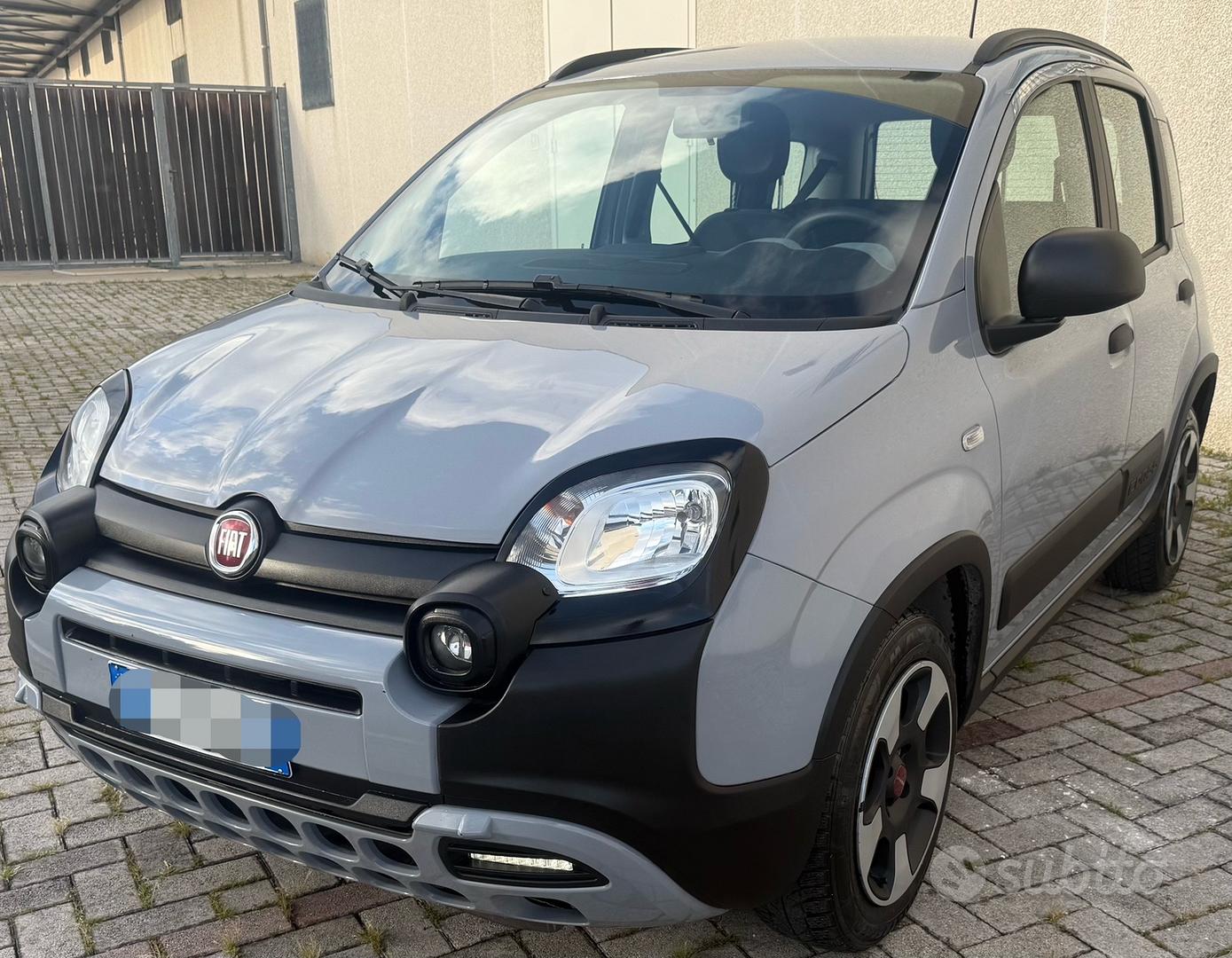 Fiat panda cross 1.0 Hybrid 35000 km - Auto In vendita a Latina