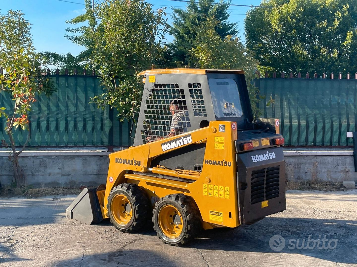 Subito - 2D Macchine Srl - P90 Mini pala 15 q.li Komatsu con Joystick ...