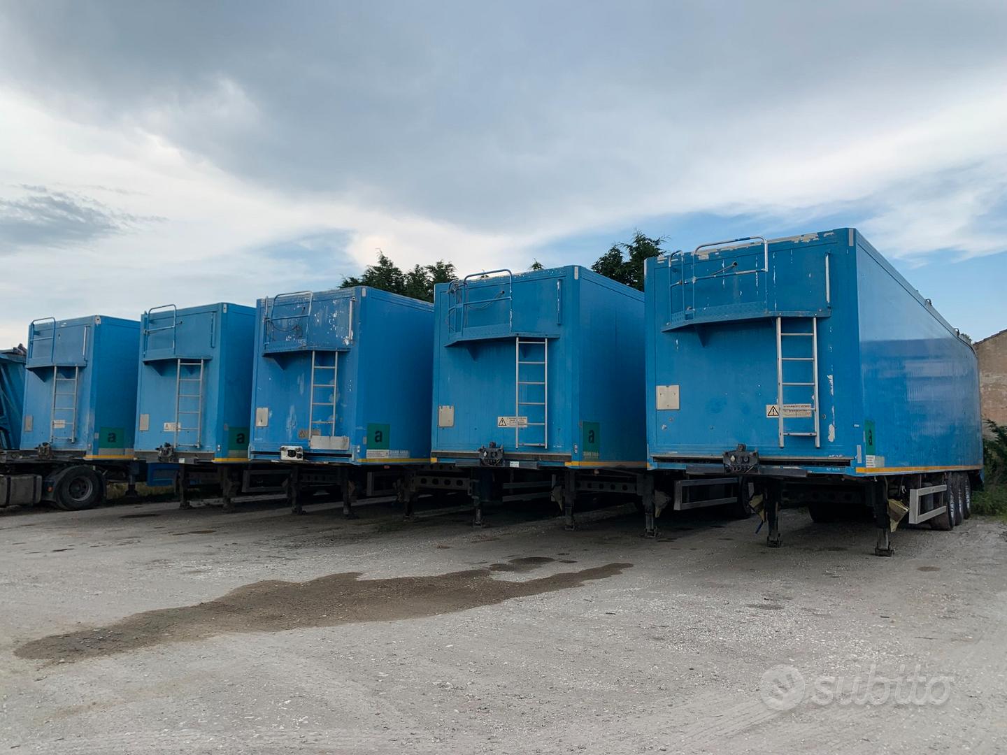 Semirimorchio a piano mobile walking floor - Veicoli commerciali In ...