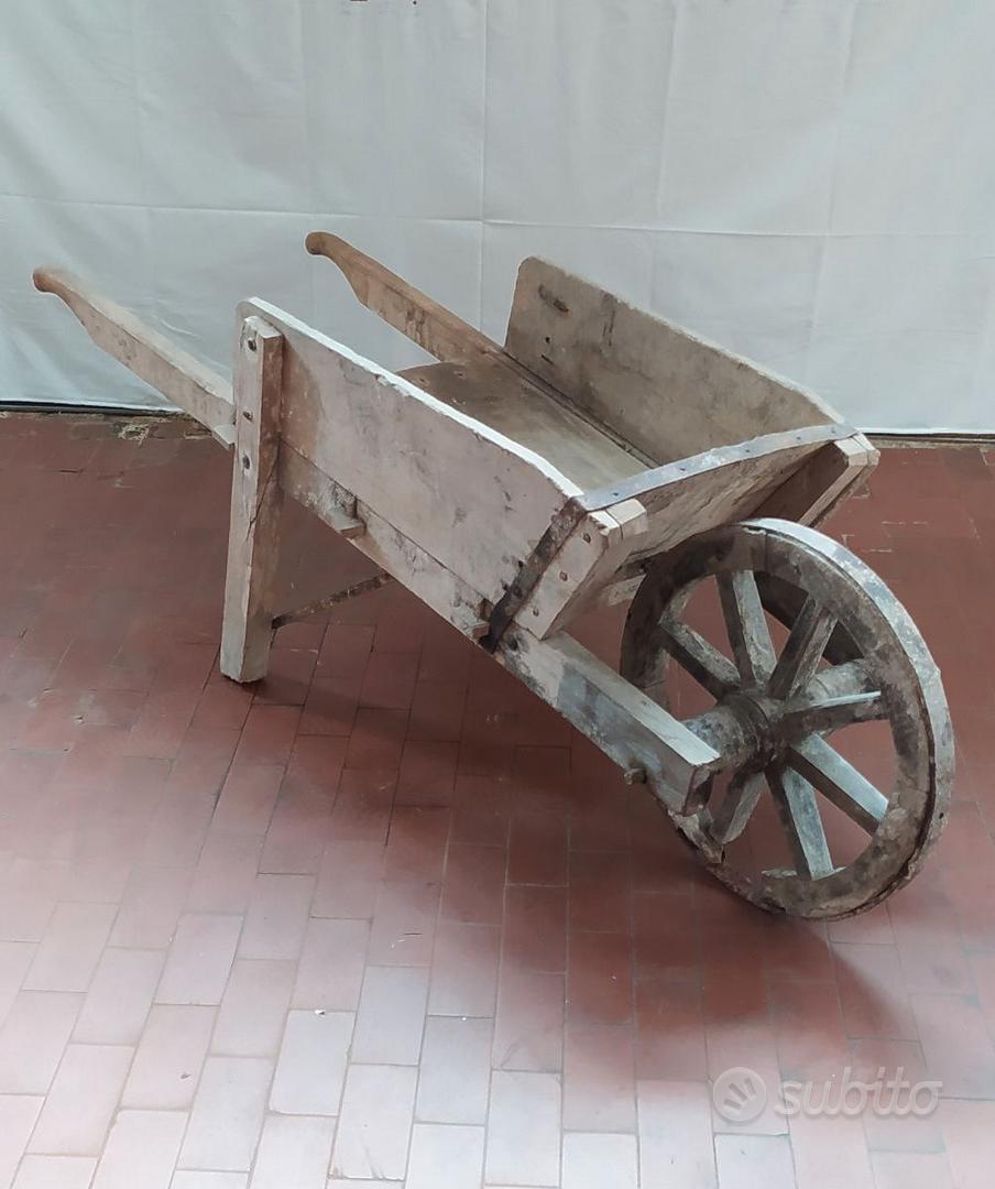 Cariola legno e ferro primi anni del 900 antico - Collezionismo In ...