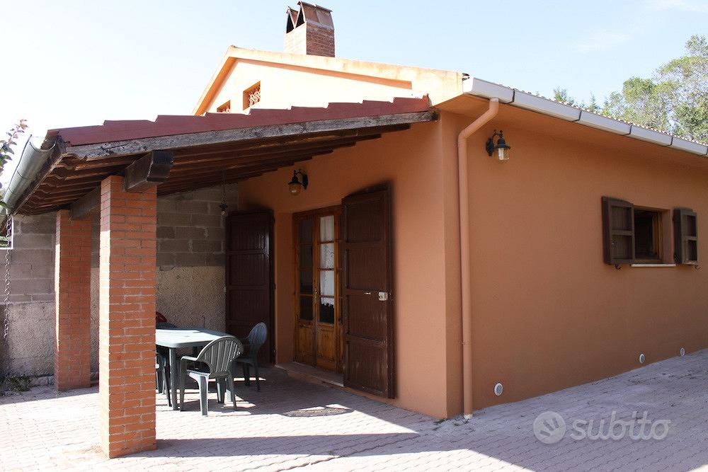 Casetta in collina in campagna a San Vincenzo - Case vacanza In affitto ...