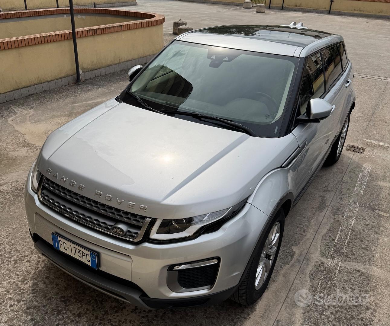 Range Rover Evoque 180 CV con tettuccio panoramico - Auto In vendita a ...