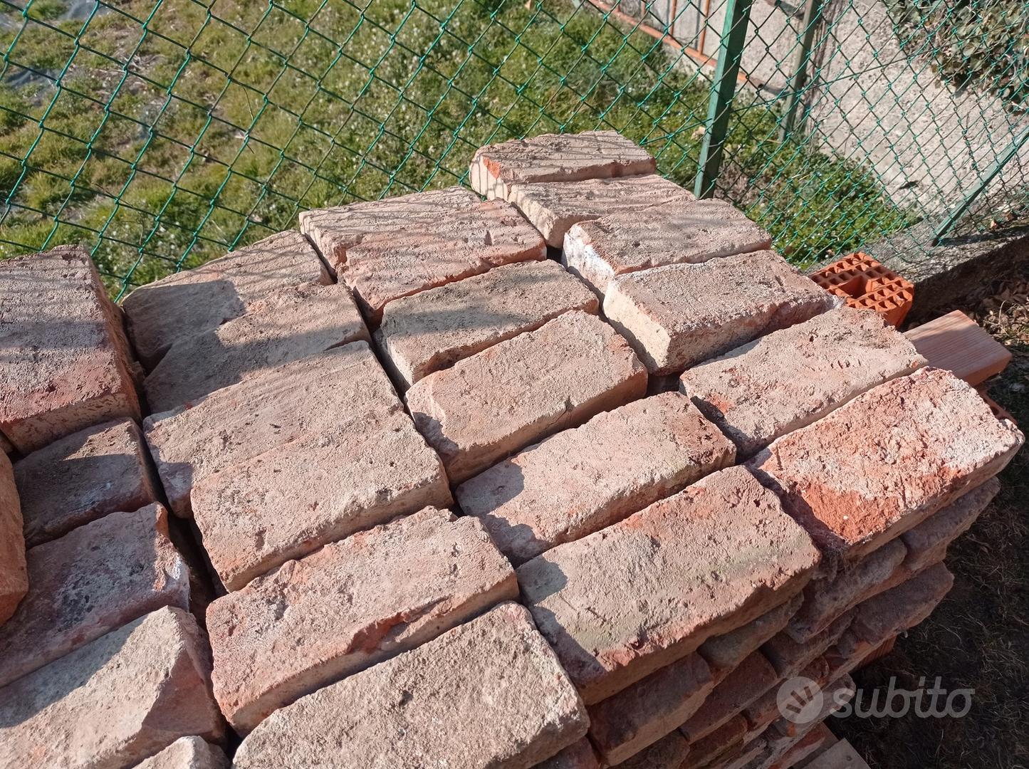 Mattoni rossi - Giardino e Fai da te In vendita a Varese