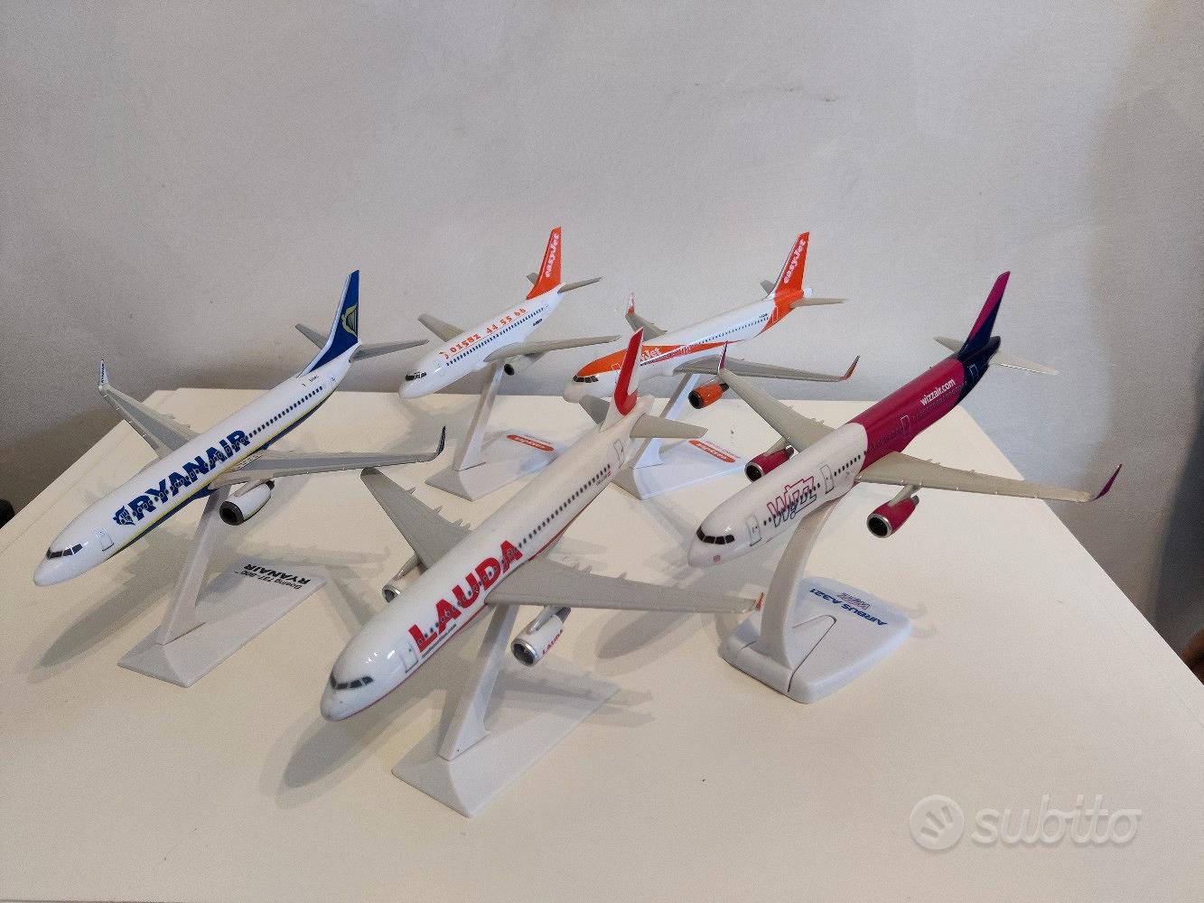 5 Modellini aerei EasyJet, Ryanair, Wizzair, Lauda - Collezionismo In ...
