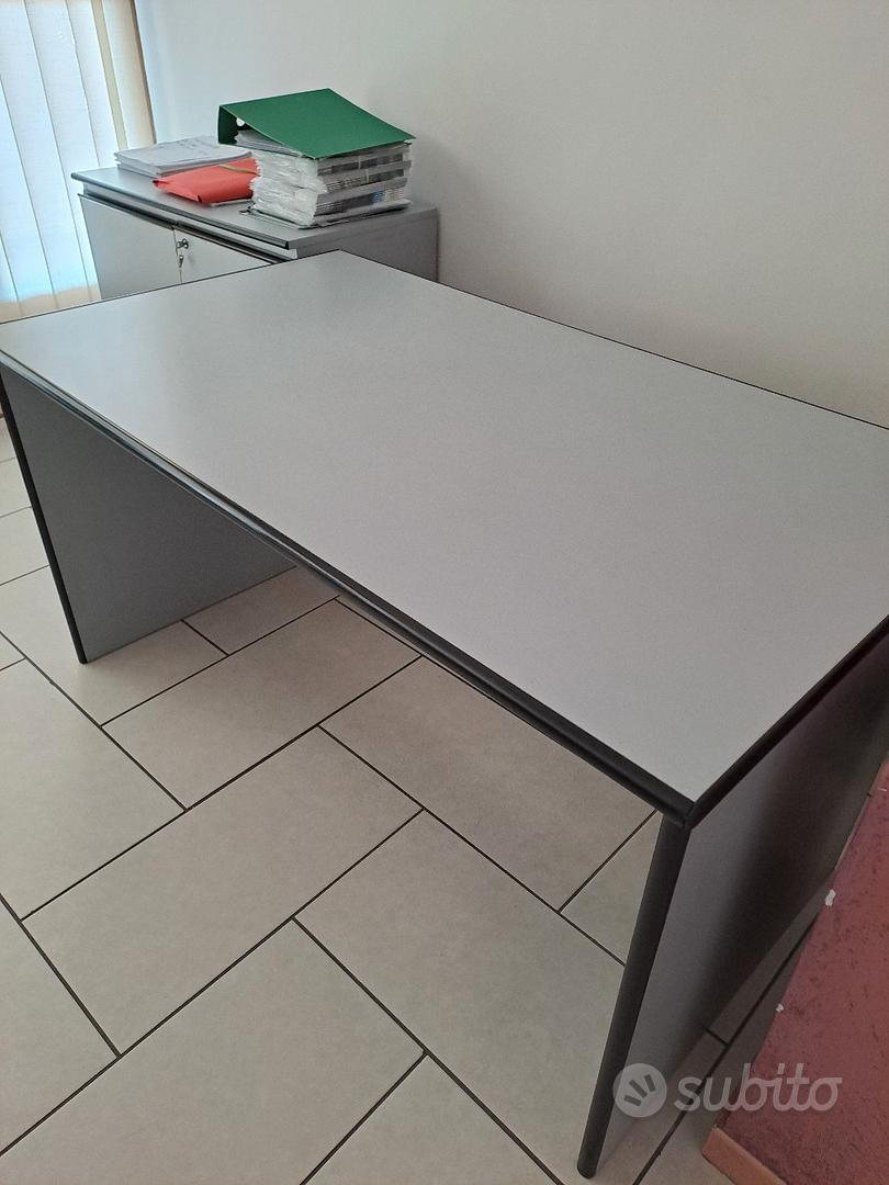 scrivania da ufficio - Arredamento e Casalinghi In vendita a Prato