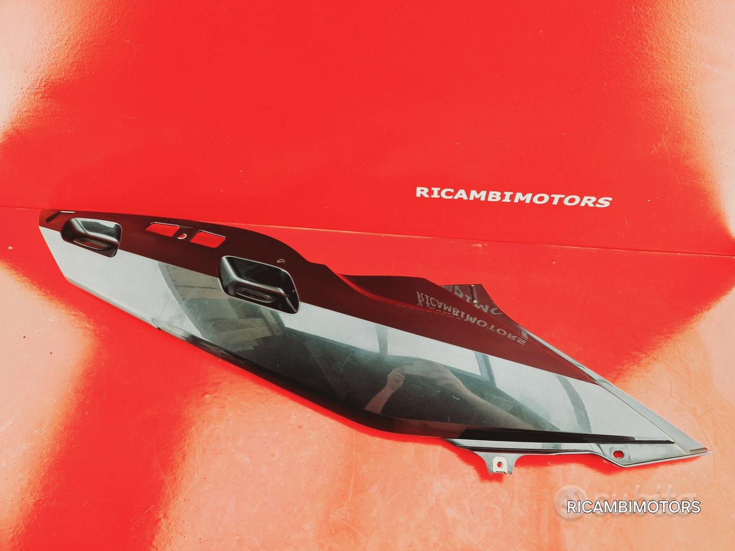Subito - RICAMBIMOTORS - CARENA DX POSTERIORE BMW R1200RT - Accessori Moto In vendita a Bergamo