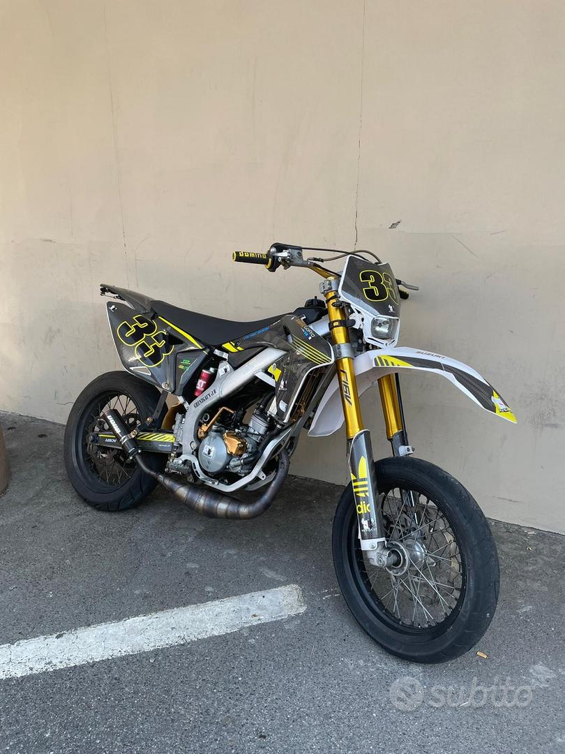 Suzuki Valenti 50 - Moto e Scooter In vendita a Lecco