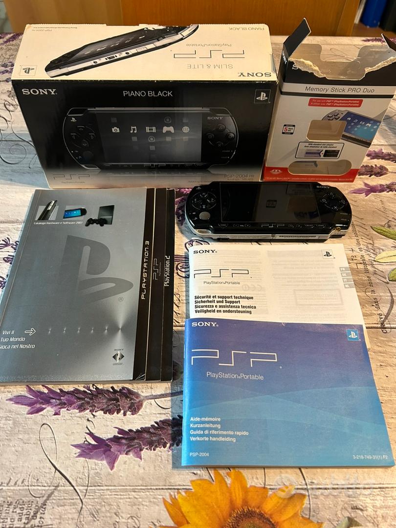 Console PSP + 10 giochi - Console e Videogiochi In vendita a Milano